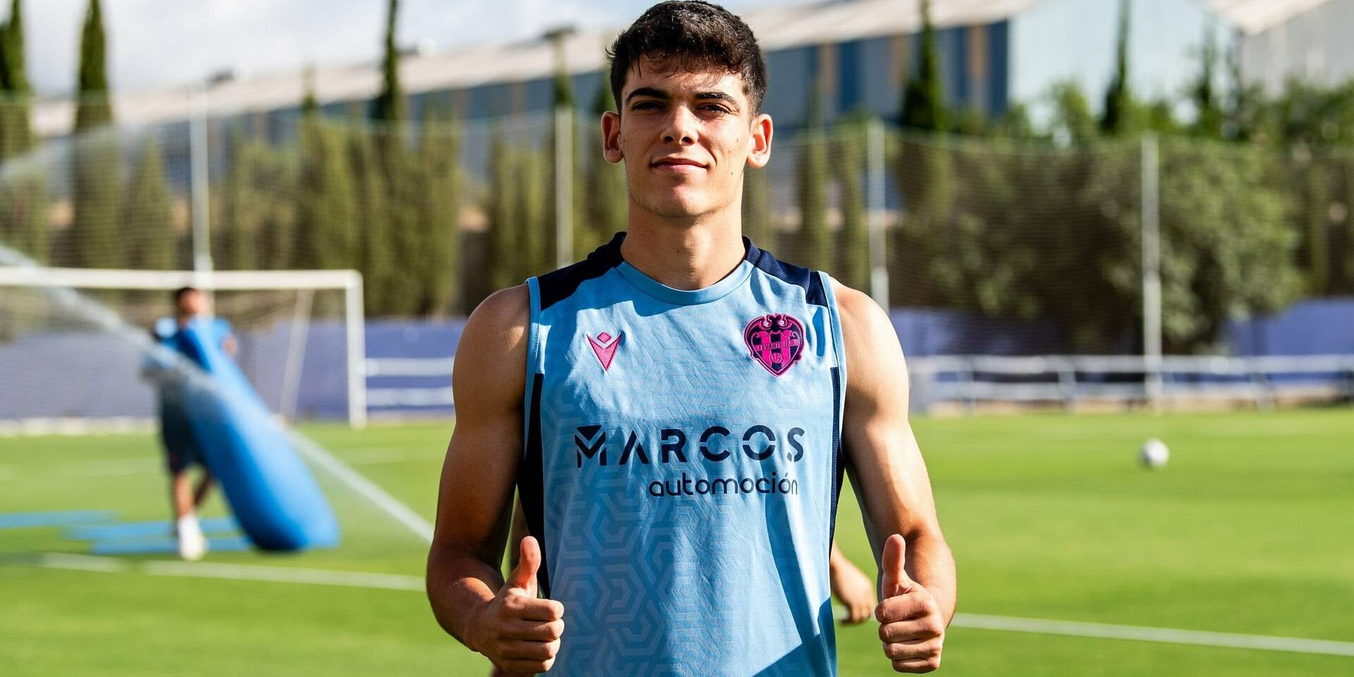 El Barça dará una oportunidad a Àlex Valle