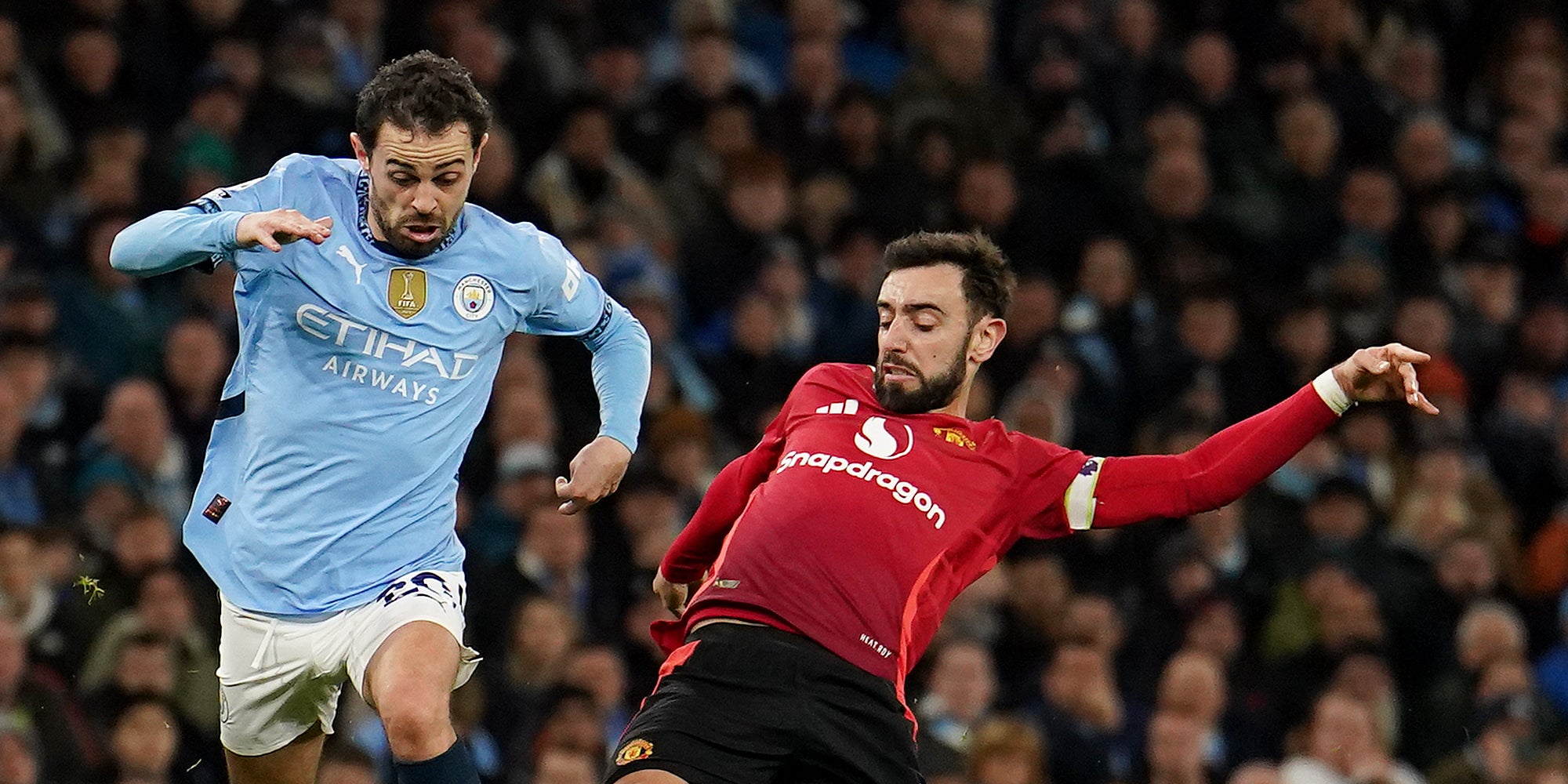 Bernardo Silva carrega contra l'equip per la dura situació