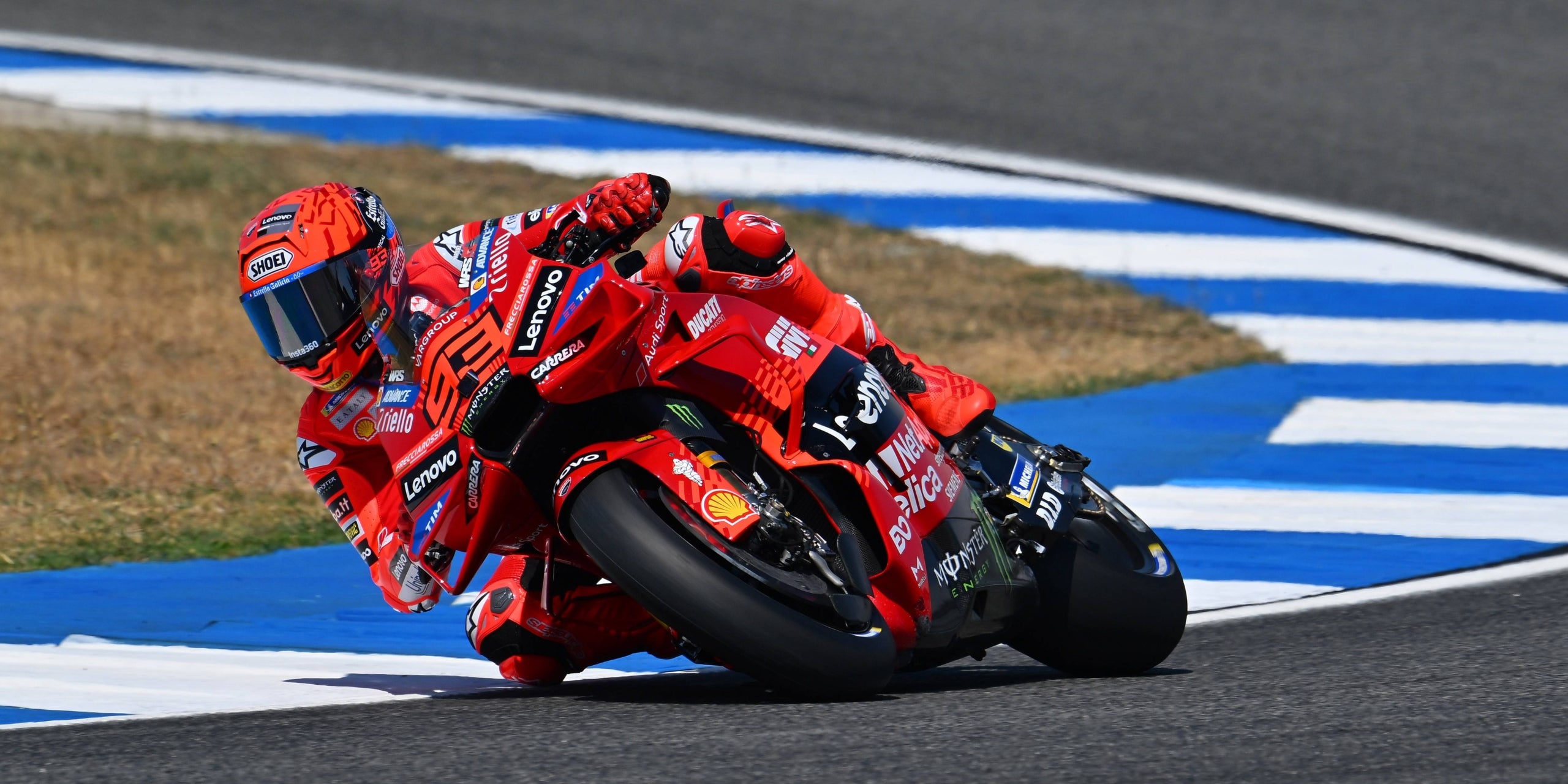 Marc Márquez domina a Tailàndia: doblet històric amb Ducati